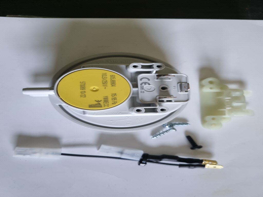 PRESSOSTAT HONEYWELL 115-95 Pa CHAPPEE IDEAL STANDARD 711486400